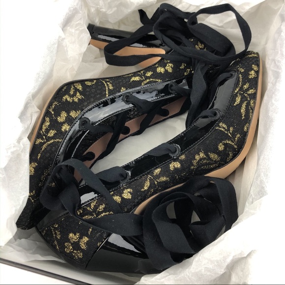 Marc Jacobs | Shoes | Marc Jacobs Nwot Lace Up Heels Box Included ...